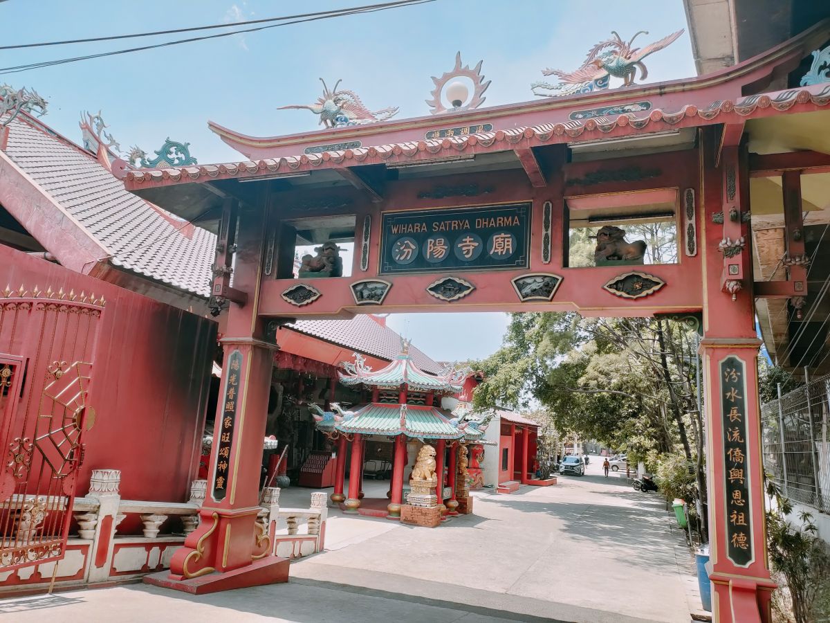 Vihara Satrya Dharma | KBI - Keluarga Buddhayana Indonesia