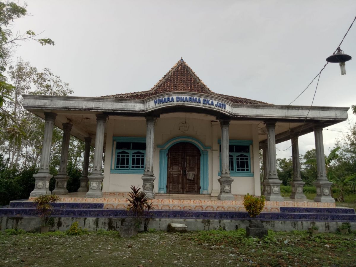 Wihara Dharma Eka Jati | KBI - Keluarga Buddhayana Indonesia