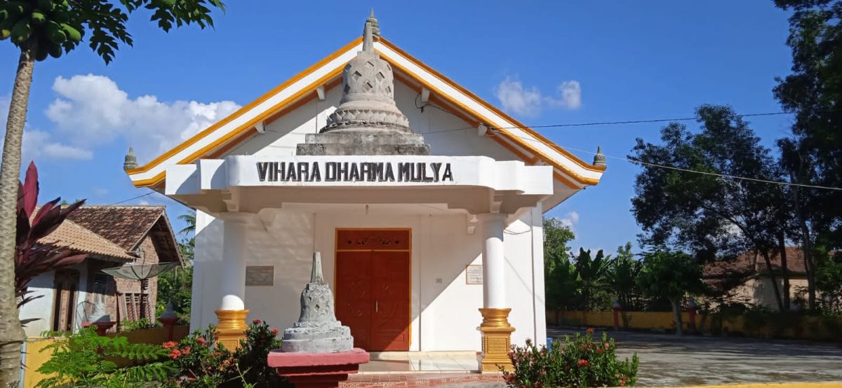 Vihara Dharma Mulya | KBI - Keluarga Buddhayana Indonesia